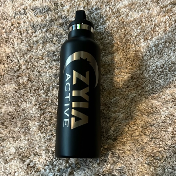 ZYIA | Other | Zyia Active Water Bottle | Poshmark